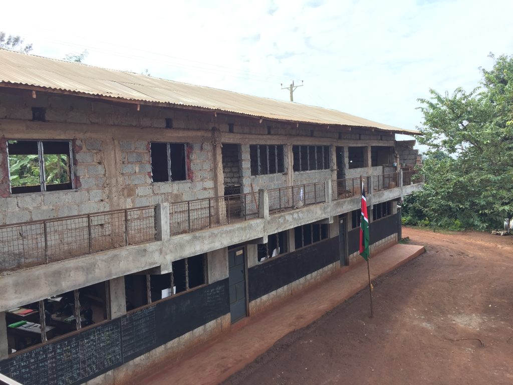 Silverstream Academy (primary school) - Throw a Starfish